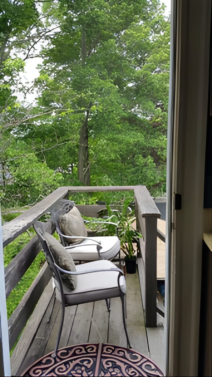 Walk to Red Line T, Bills Included, $1395, Quincy, Boston, United ...