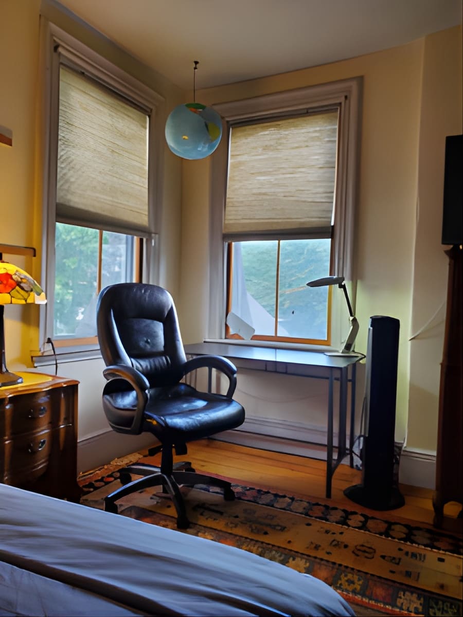 Large Room / Central Location, $950, Boston, Boston, United States ...